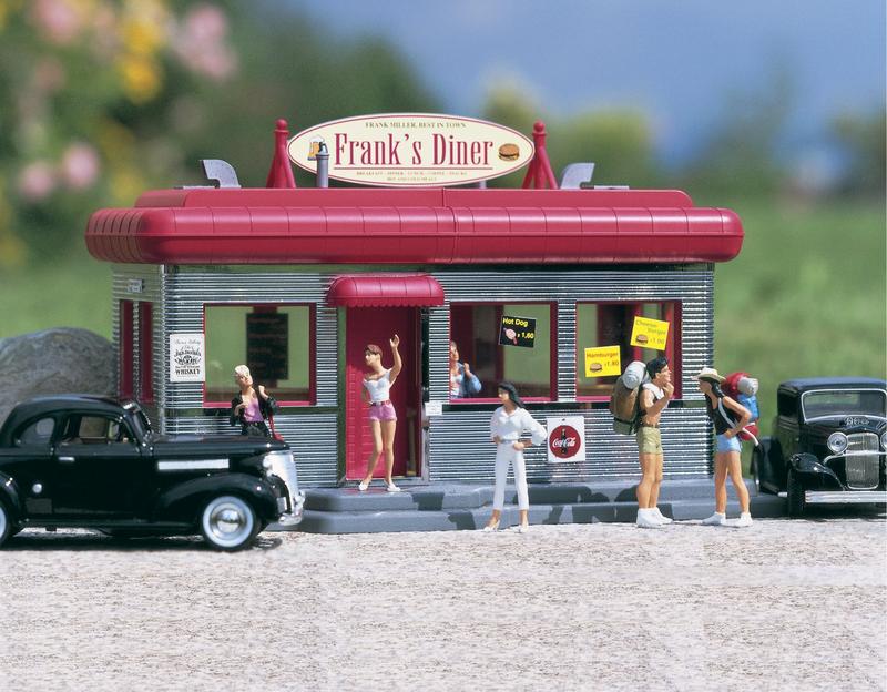 LGB Model Trains, LGB Locomotives, Garden Train Sets, G Scale Model ...
