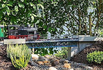 LGB Model Trains, LGB Locomotives, Garden Train Sets, G Scale Model ...